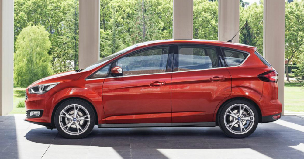 A Compact Car for the Masses: 2015 Ford C-MAX